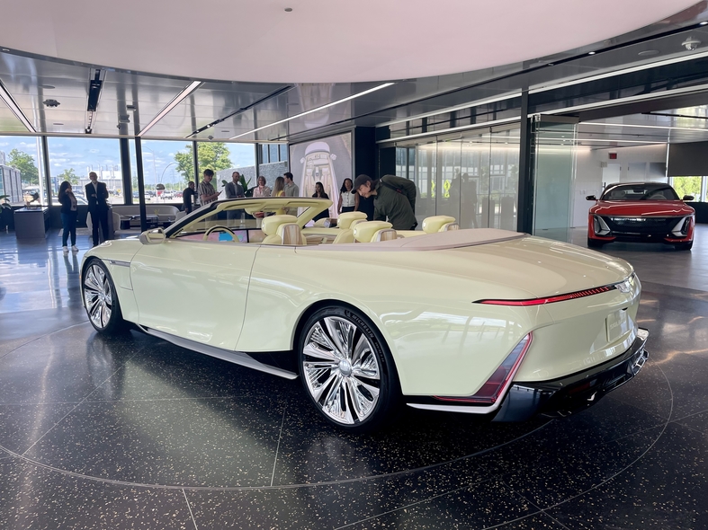 Cadillac Sollei concept photo gallery GM News