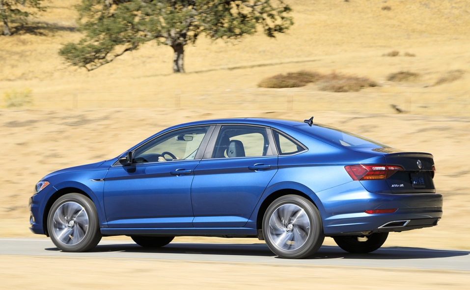 New VW Jetta unveiled at Detroit auto show | Automotive News