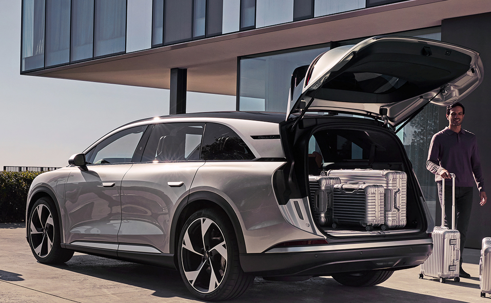 2025 Lucid Gravity photo gallery Car News