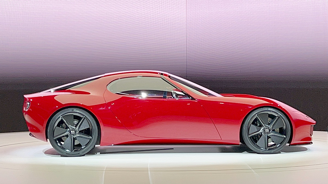 Mazda MX-5 Miata concept proposes a rotary engine hybrid | Automotive News