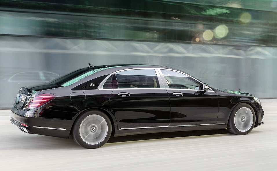 2018 Mercedes-Maybach S560