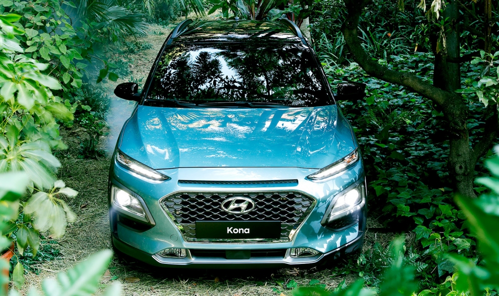 Hyundai Kona subcompact crossover showcases new design language ...