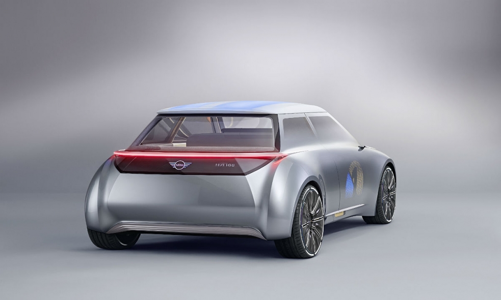 Mini, Rolls-Royce concepts prepare for an autonomous future ...