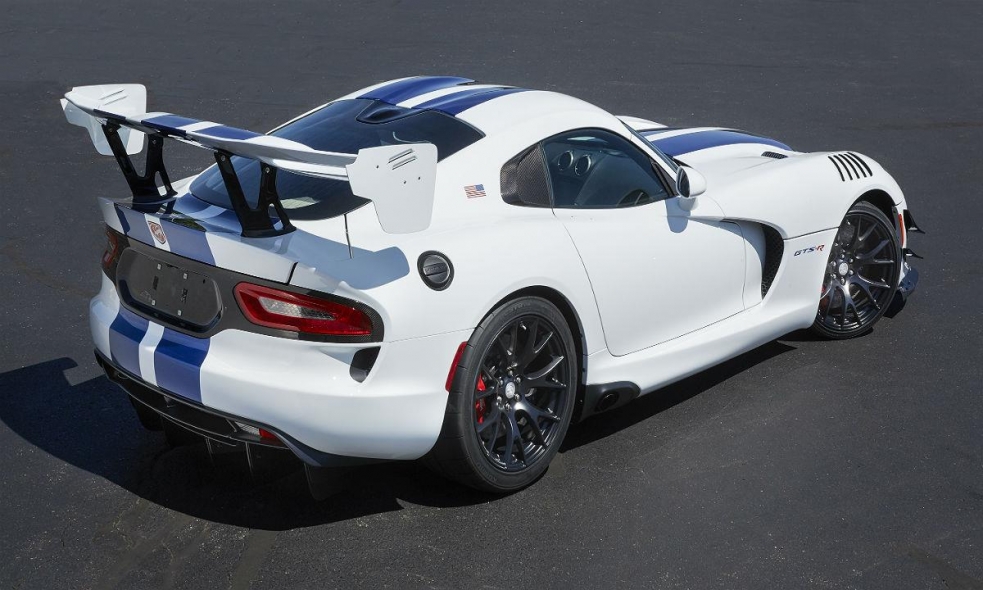 Limited editions mark Viper's final year | Automotive News