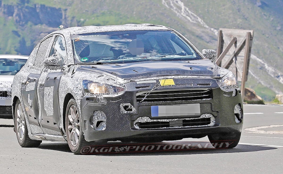 Bigger next-gen Ford Focus gets a new look | Automotive News
