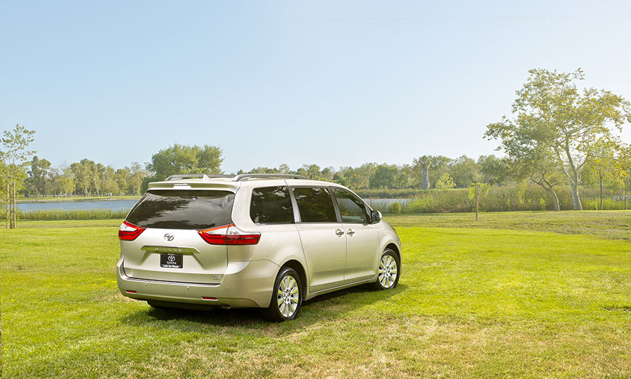 Toyota raises prices on 2015 Sienna minivans | Automotive News