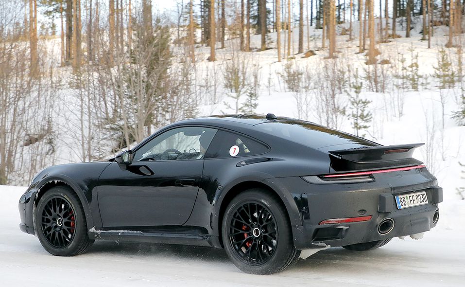 Off-road Porsche 911 tested in the Arctic | Automotive News