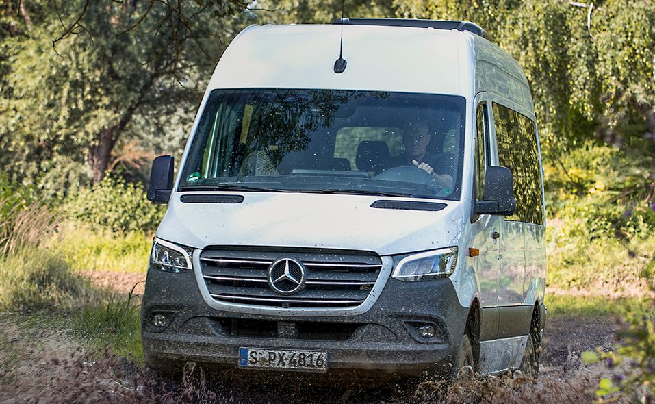 2023 Mercedes-Benz Sprinter photo gallery