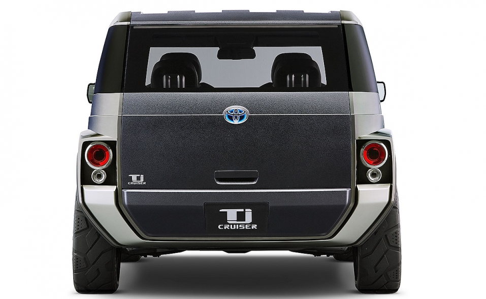 Toyota readies sporty, boxy hybrid concepts for Tokyo | Automotive News