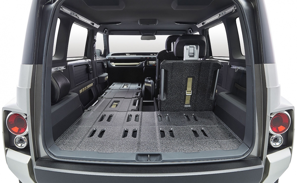 Toyota readies sporty, boxy hybrid concepts for Tokyo | Automotive News