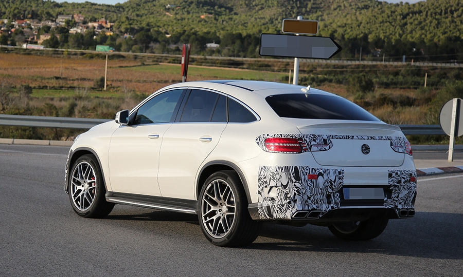 Mercedes-Benz GLE uncovered | Automotive News