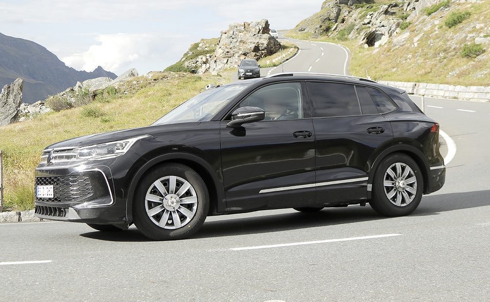 3rd-gen Volkswagen Tiguan spy photos gallery