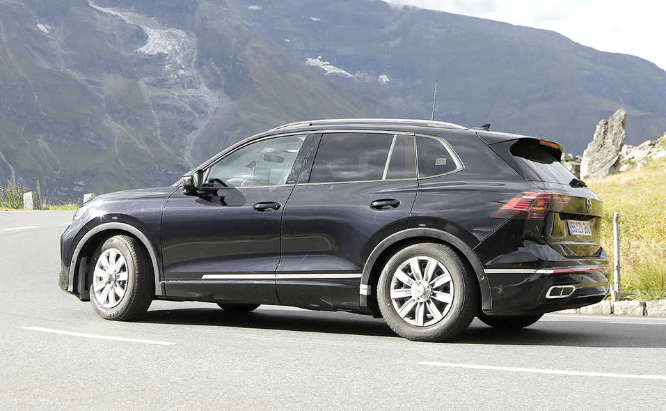 3rd-gen Volkswagen Tiguan spy photos gallery