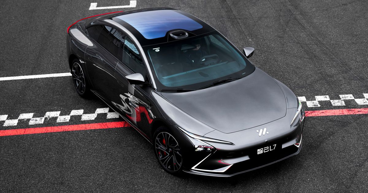 SAIC begins output of electric sedan developed with Alibaba ...