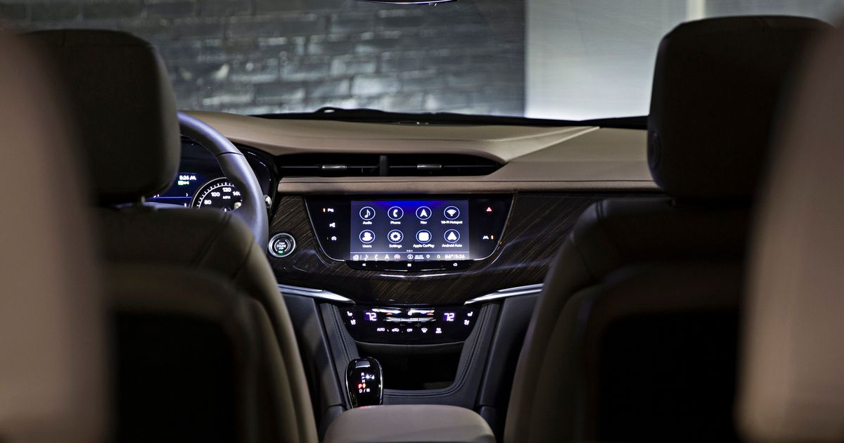 GM falls short with Cadillac interior | Automotive News