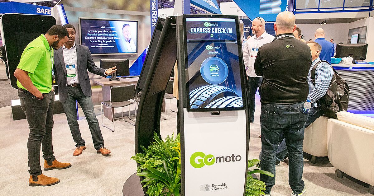 Reynolds buys kiosk vendor GoMoto | Automotive News