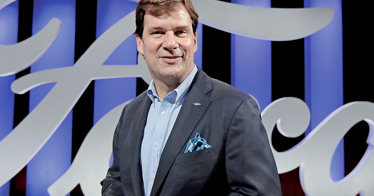 Farley, a former star at Toyota, becomes Ford's new No. 2 | Automotive News