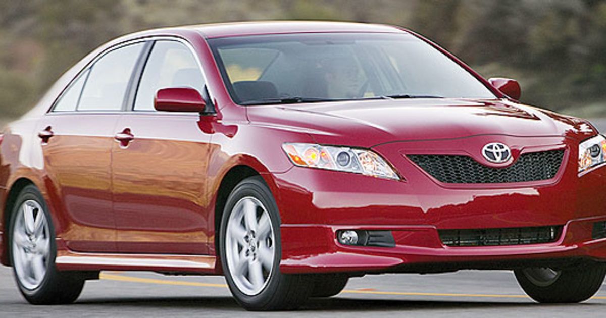 Toyota builds huge lead in car sales | Automotive News