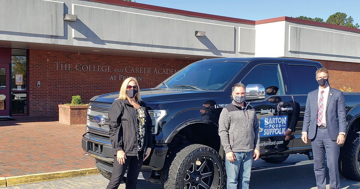 Barton Ford partners with schools for service techs | Automotive News