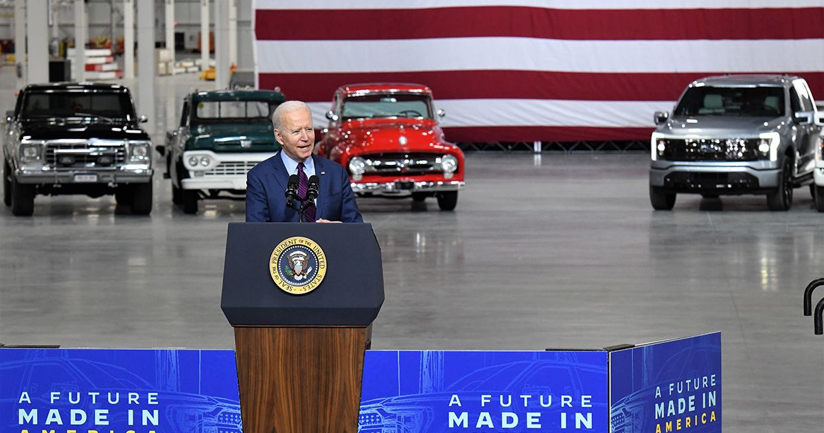 Ford shows off F-150 Lightning EV at Biden event | Automotive News