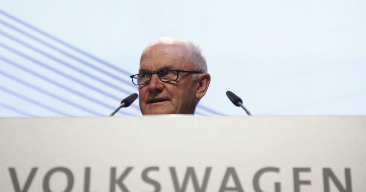 VW Chairman Piech, Porsche family on witness list in hedge-fund lawsuit ...
