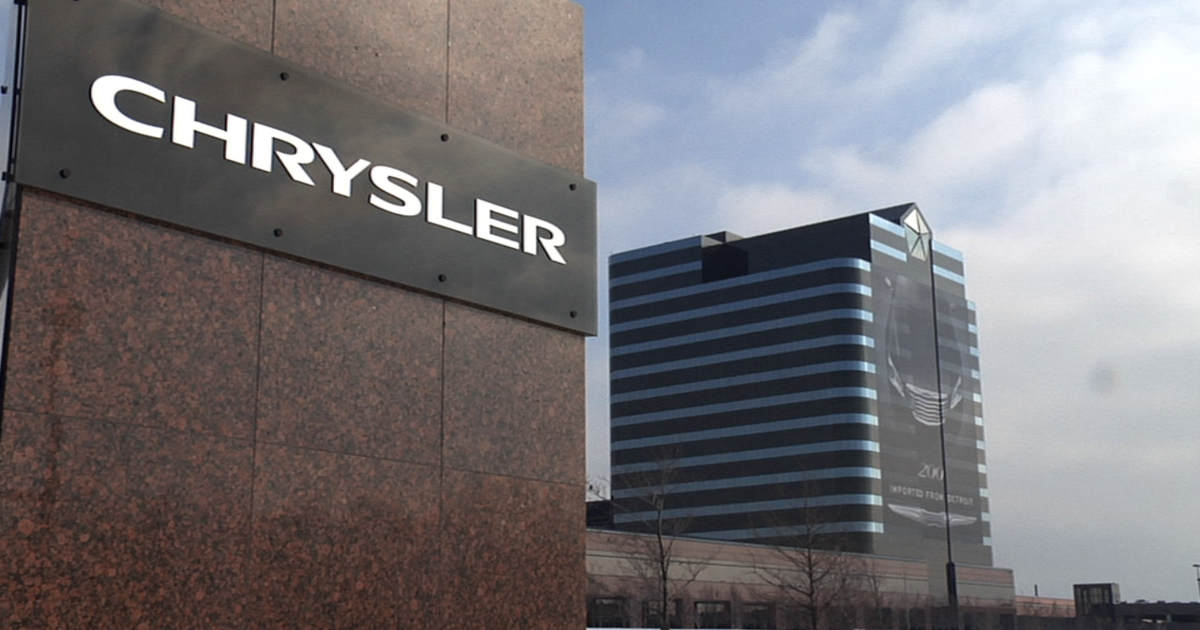 Chrysler needs more office space, signs large office lease near HQ ...