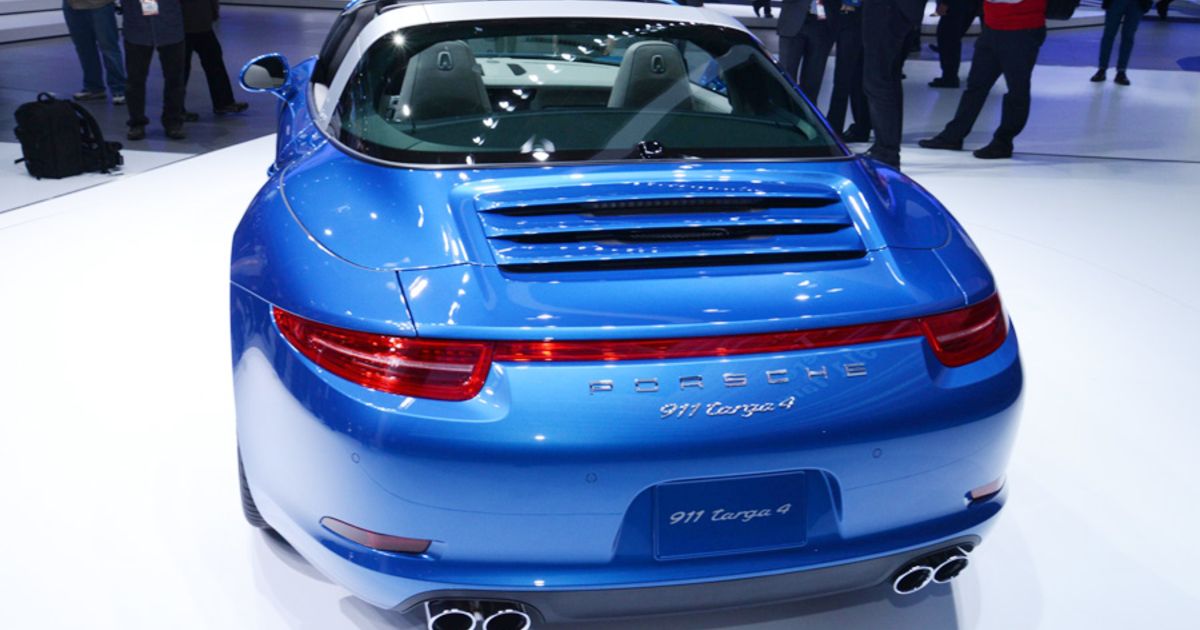 Porsche nixes entry-level roadster, small crossover | Automotive News