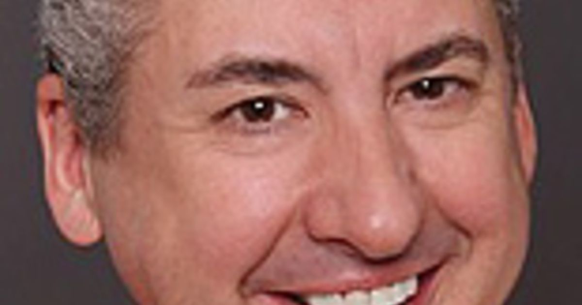 Geoff Day to leave Mercedes-Benz USA communications post | Automotive News