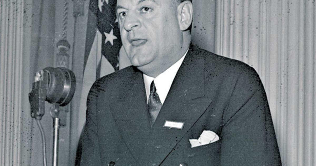 Holler led through booms and busts | Automotive News