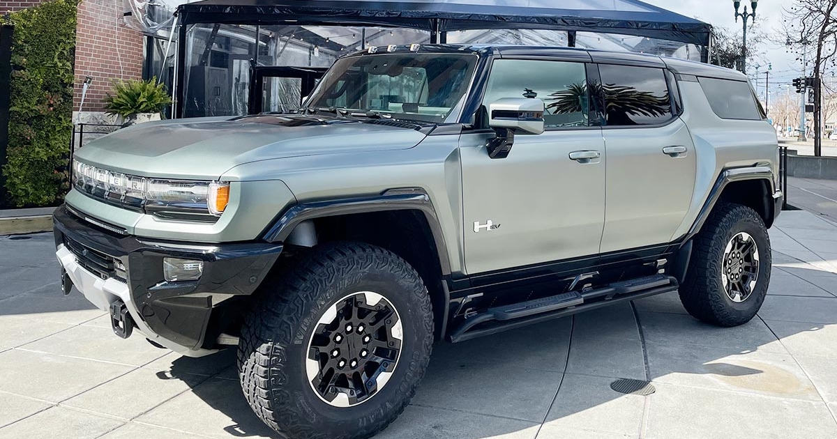 Growing weight of EVs is causing pollution and safety problems ...