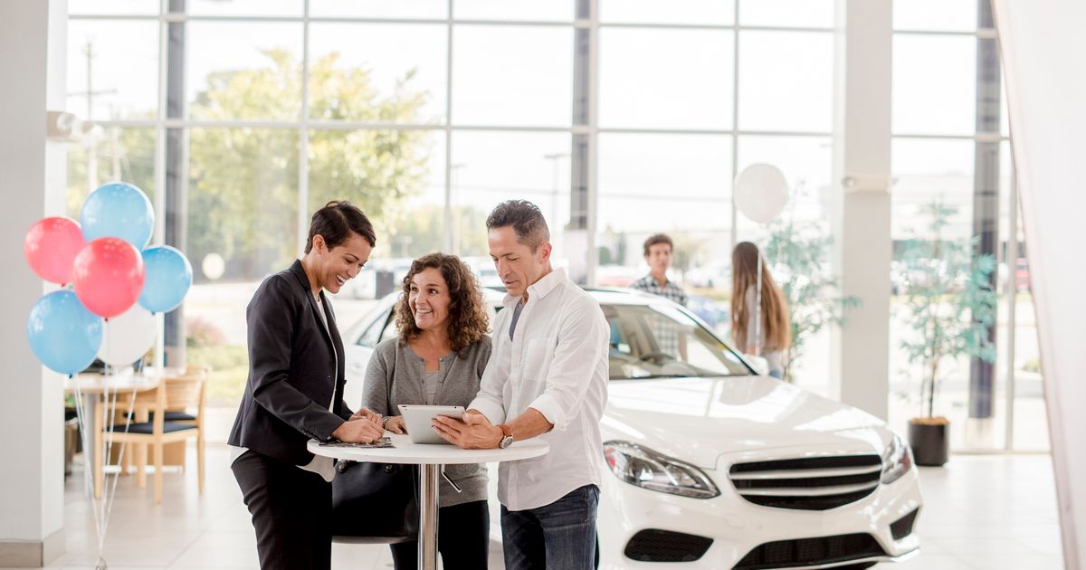 Dealerships remain vital to an increasingly digital car shopping ...