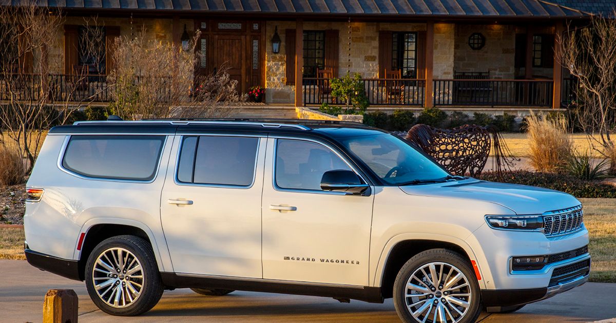Jeep Wagoneer family grows with stretched L models | Automotive News