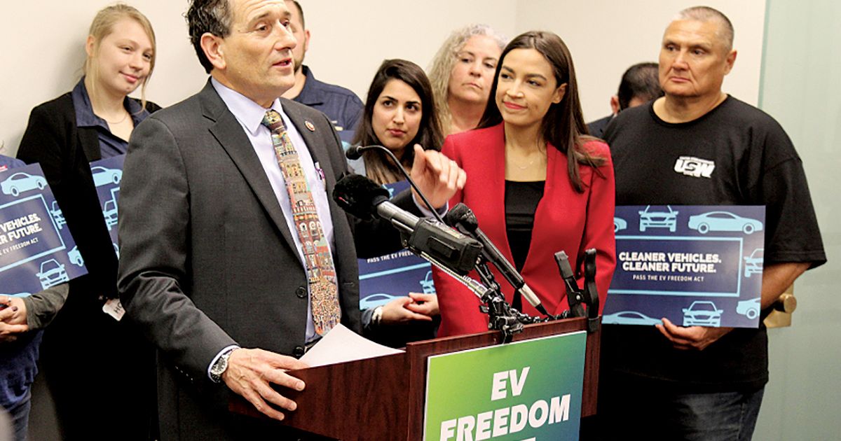 Congressman Andy Levin is all-in on EVs | Automotive News