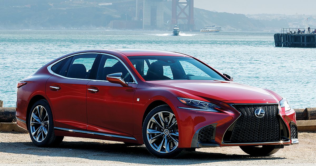 Lexus holds on with makeovers and hybrids | Automotive News