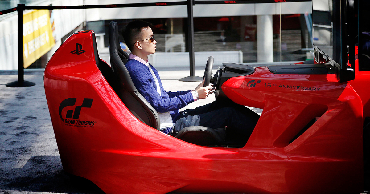 The red simulator | Automotive News