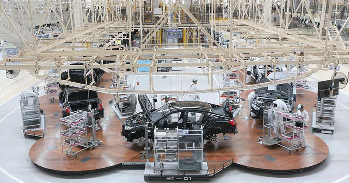 Honda touts radical assembly line makeover | Automotive News