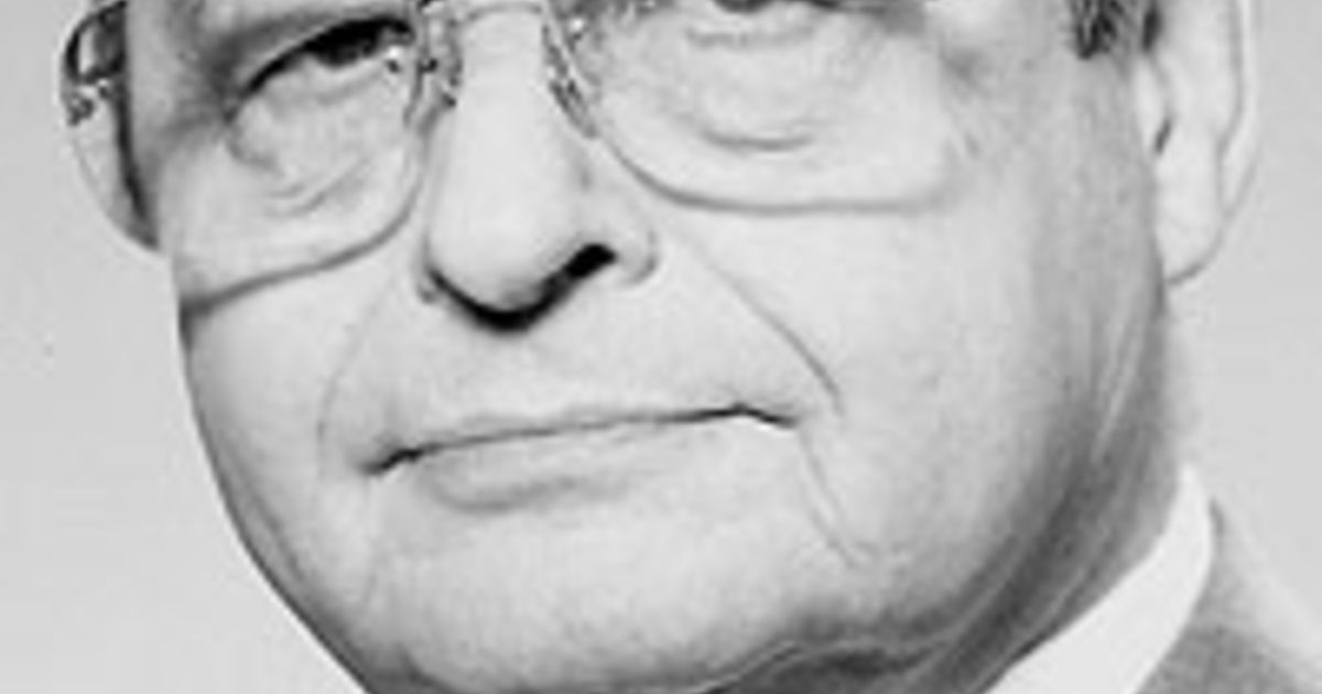 Ford's Ray Windecker, straight-shooting sales analyst, dies at 86 ...