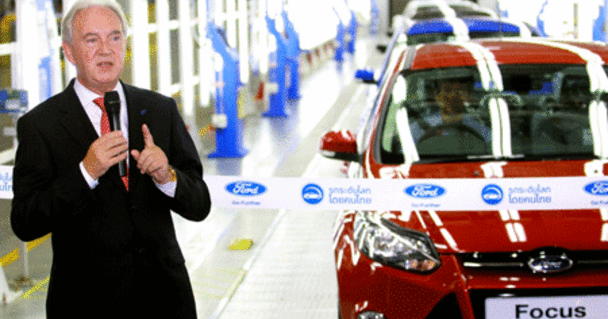 Ford labor chief Fleming to retire, other execs shift | Automotive News