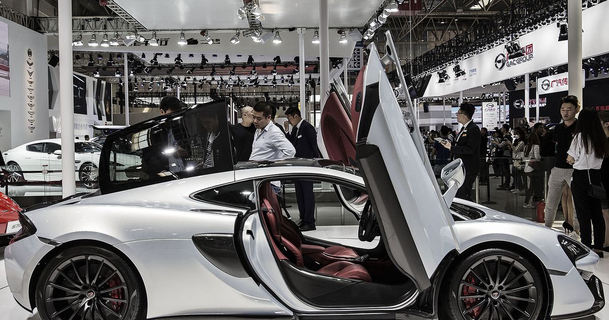 McLaren charts big investment for big growth | Automotive News