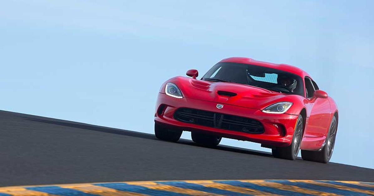 2013 Viper now enjoyable off the racetrack, too | Automotive News