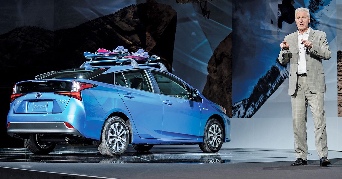 Toyota explores new branding for alt-fuel vehicles | Automotive News