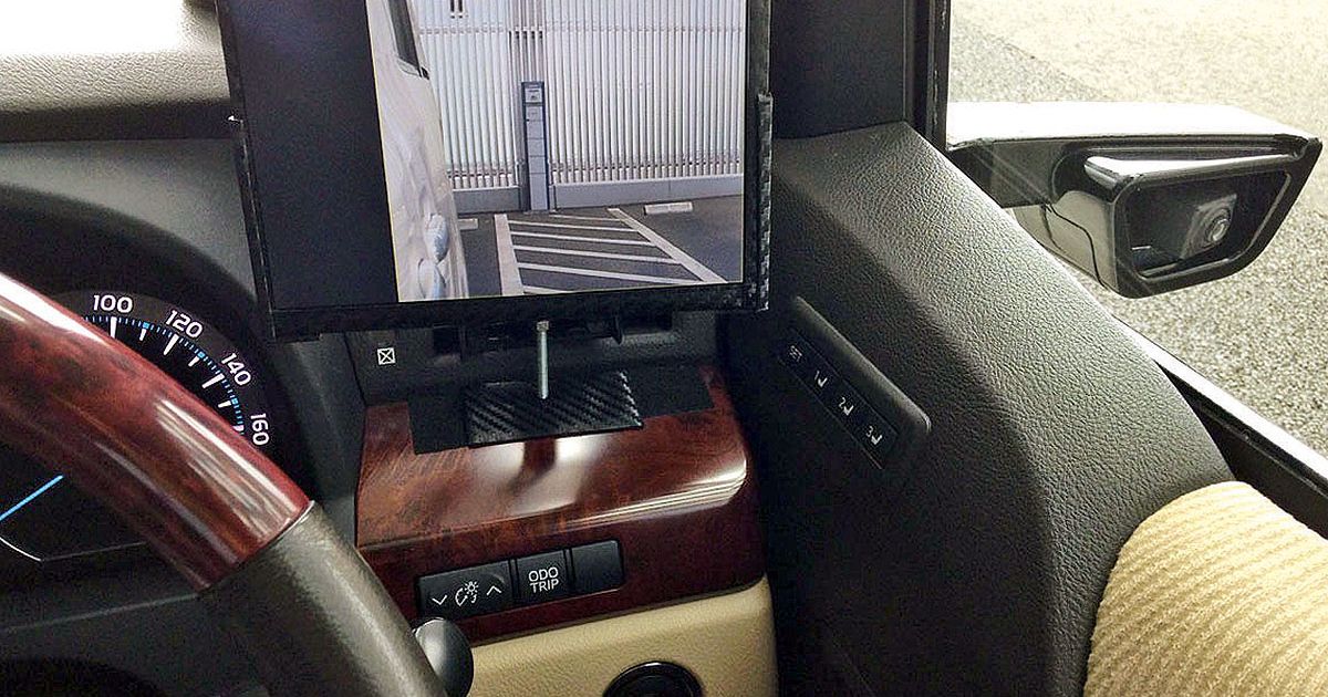 Japan moves quickly into mirrorless cars | Automotive News