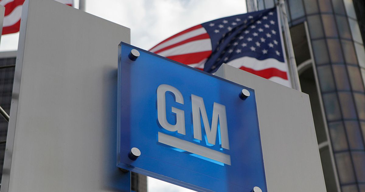 GM enhances rewards on credit card | Automotive News