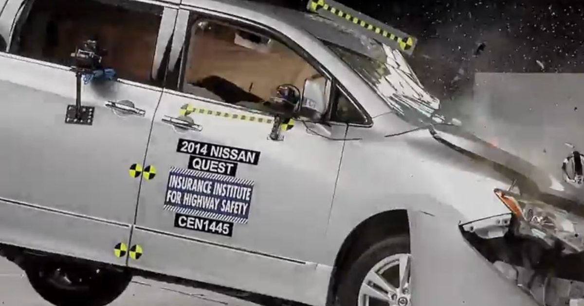 Toyota Sienna fares well in new crash test; 3 other minivans perform ...