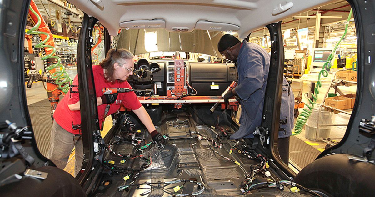 National debate over auto bailout plays out in Ohio house race ...