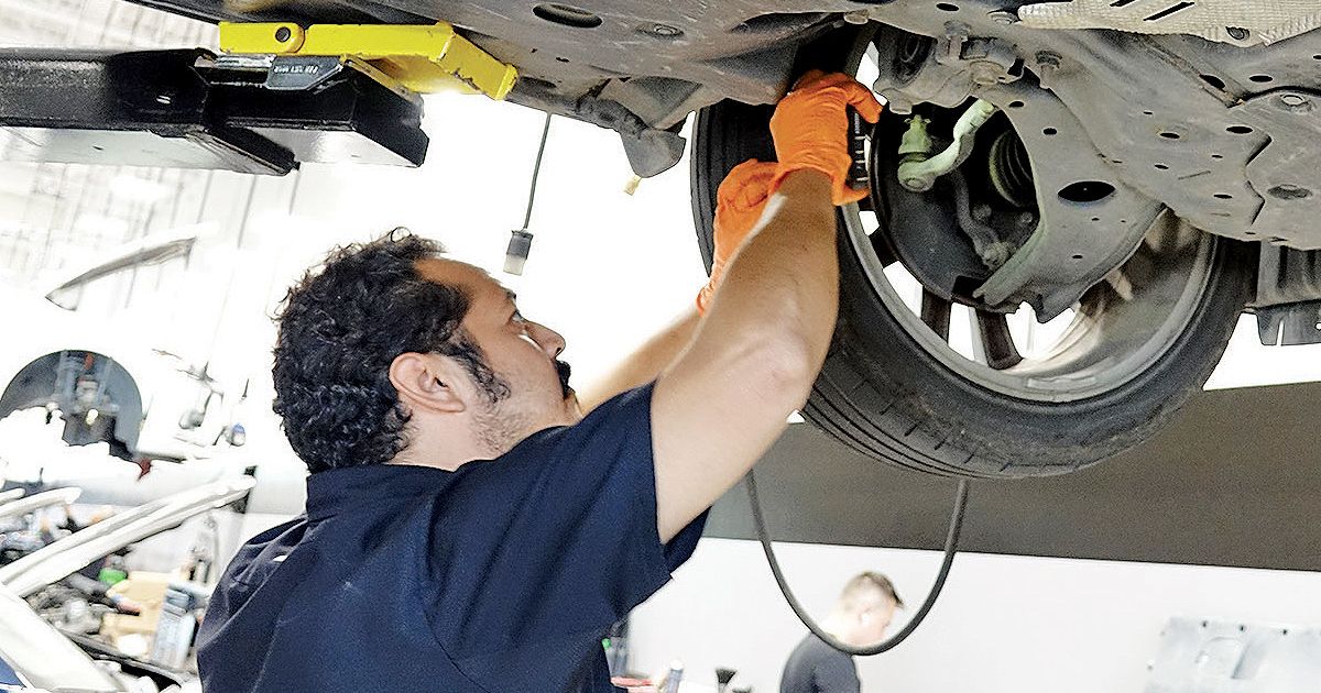 Teamwork can speed used-vehicle reconditioning | Automotive News