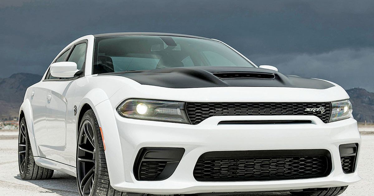 Dodge flexes trimmed performance lineup | Automotive News