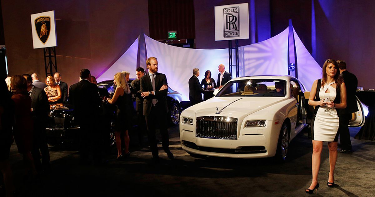 Ultra-luxury brands, 3-D car, get star treatment in Detroit ...
