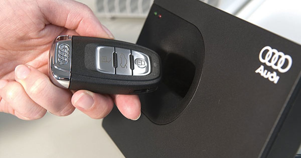 Audi goes high-tech to boost service | Automotive News