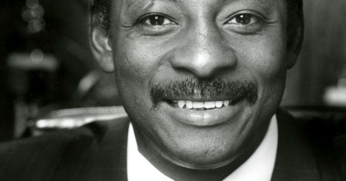 Mel Farr, Detroit Lion turned auto dealer, dies at 70 | Automotive News
